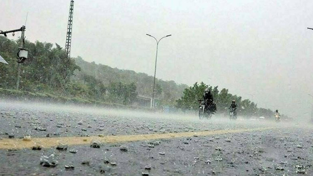 PMD forecasts dust storms, thunderstorms in parts of country from June ...